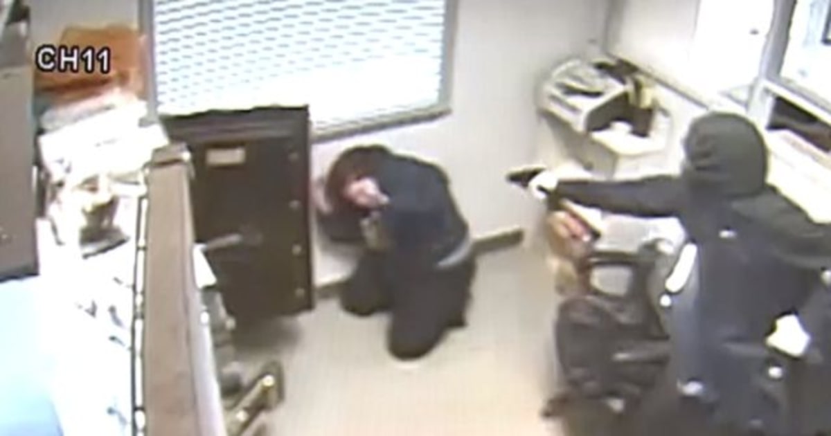 Cameras Capture Terrifying Robbery
